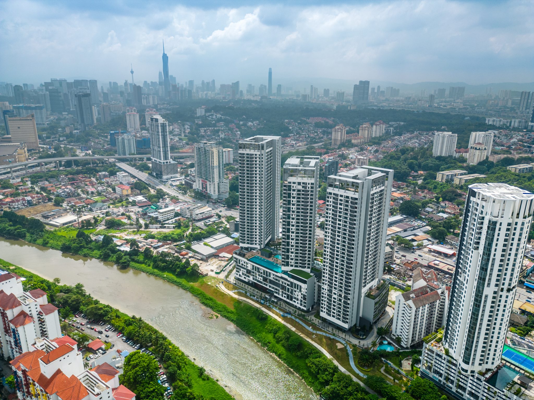 home - TRIA Seputeh Residence